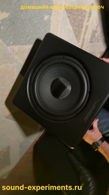 В данном видео мы сделаем распаковку сабвуфера M&K Sound V10+