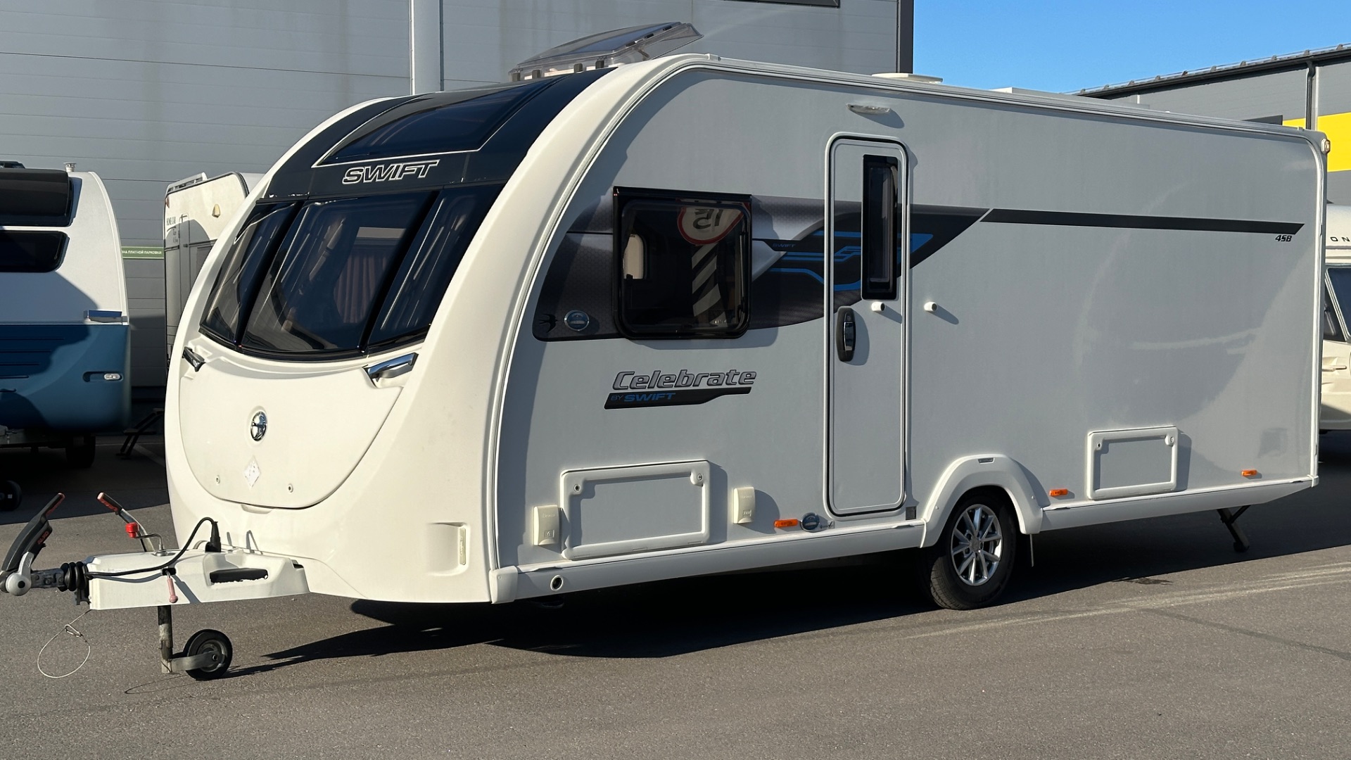 Первый Caravan | Swift Celebrate 4SB 2019 год