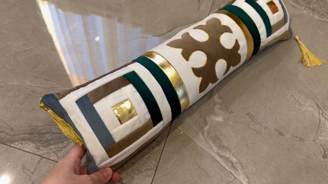 Подушка-батон. Декоративные подушки. Лоскутное шитье. Ручная работа. Интересный подарок, на приданое