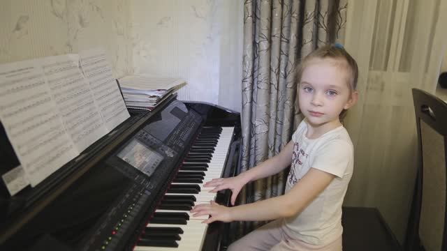 ТУМАНЫ, ТУМАНЫ... ВЕРНИТЕ МНЕ МАМУ! 🙏🏻 Виктория Викторовна 6 лет.