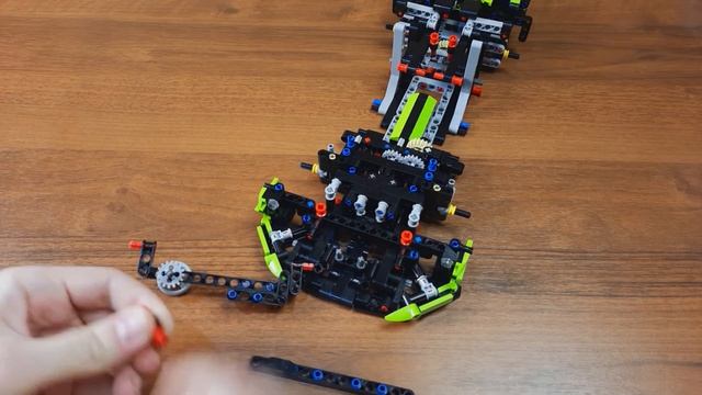 Полное видео сборки fake-LEGO Lamborghini Sian