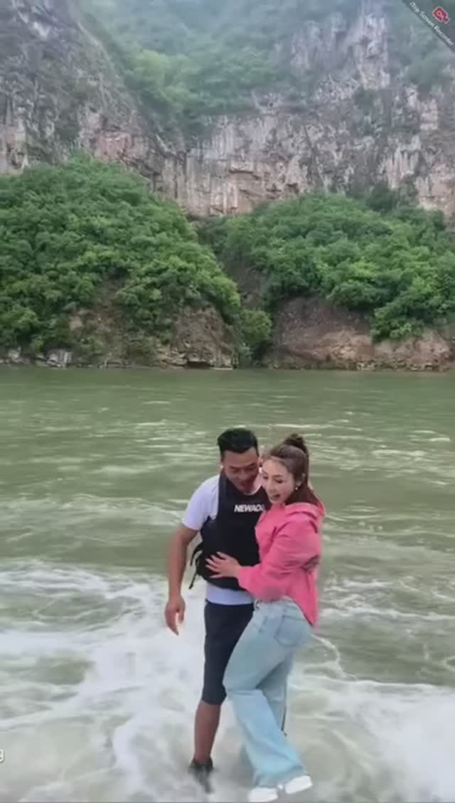 Flyboard. Искупал красавицу. Wetlook