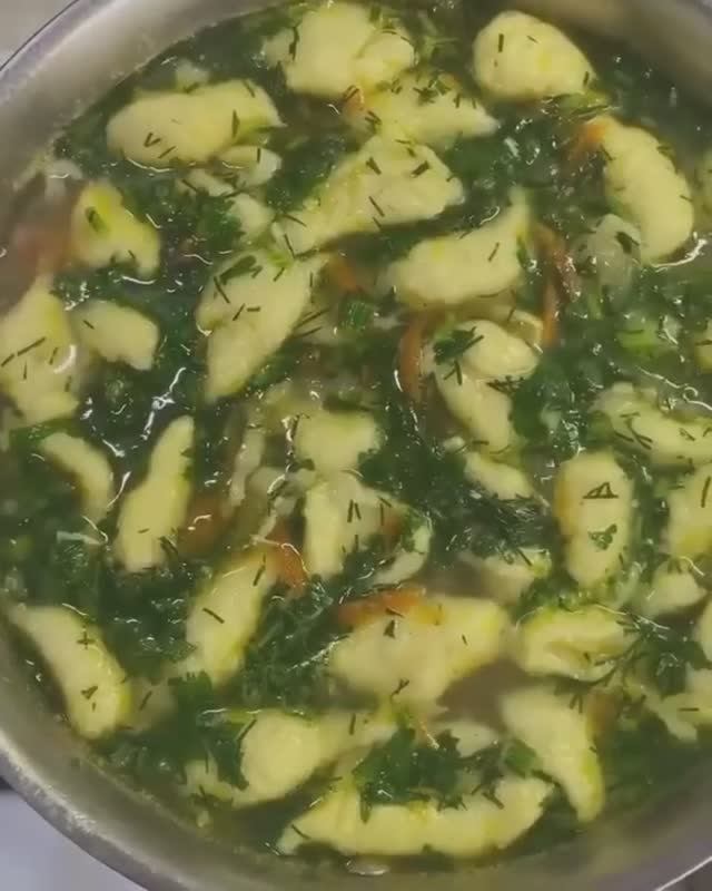 Суп с клёцками.
