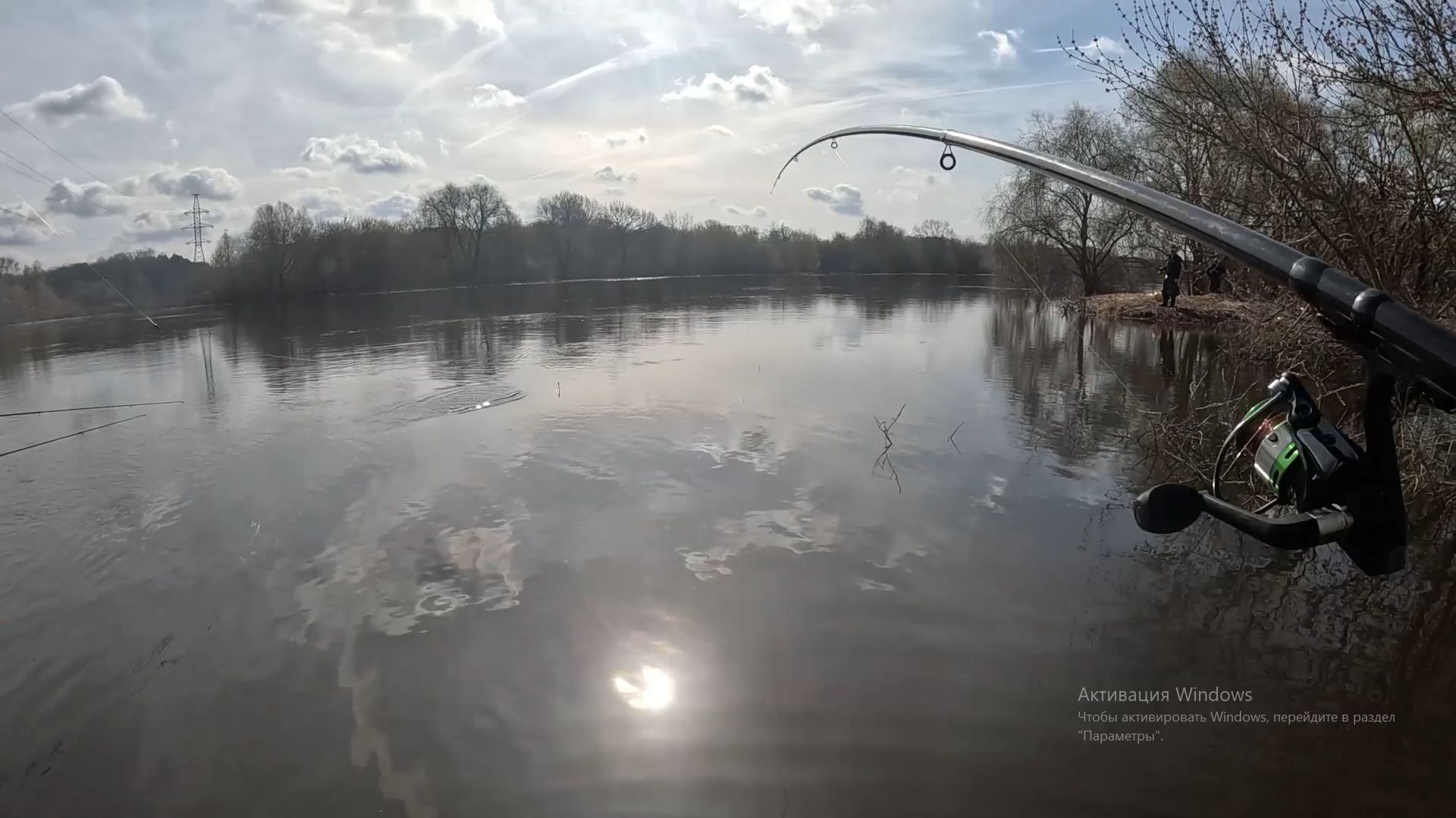 Рыбалка на поплавок в апреле 2026