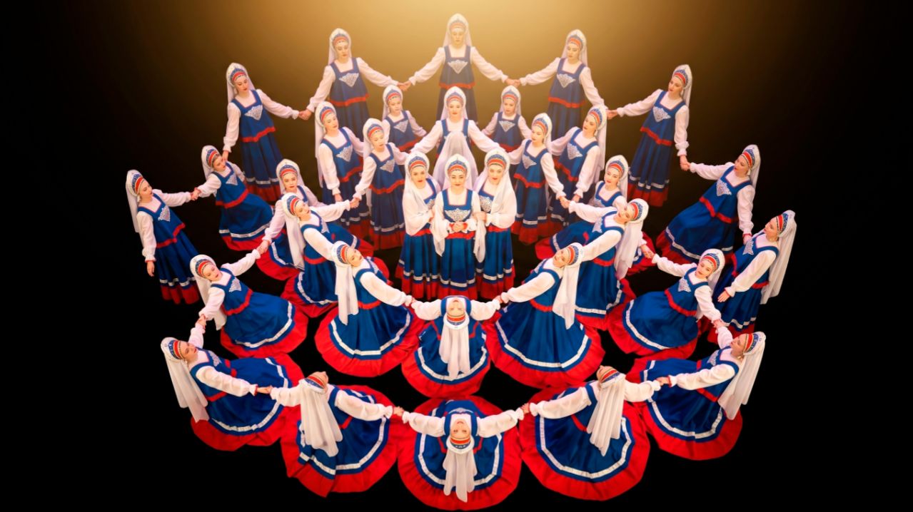 Хоровод "Россия". Образцовый хореографический ансамбль "Славяне". Фестиваль "России яркие таланты"