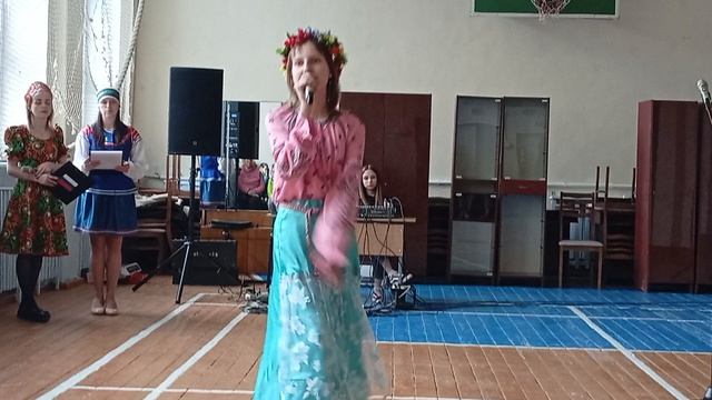 Выступление в школе-интернате. Белая Лебёдушка.