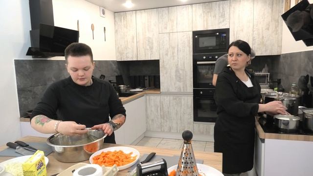 Кулинарная мастерская  -  в гостях Шеф-на-Час, повар и блогер Валерия