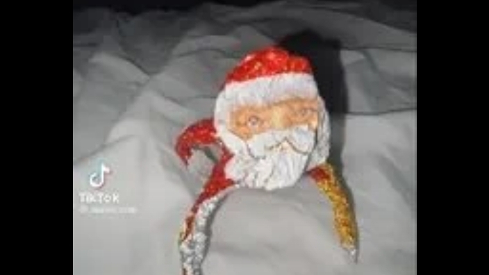 оживляет куклу 3 часть(рофл)