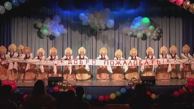 Хоровод «Что может быть лучше России»