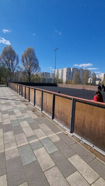 Зимой в Дюссельдорфском парке в Марьино можно покататься на коньках