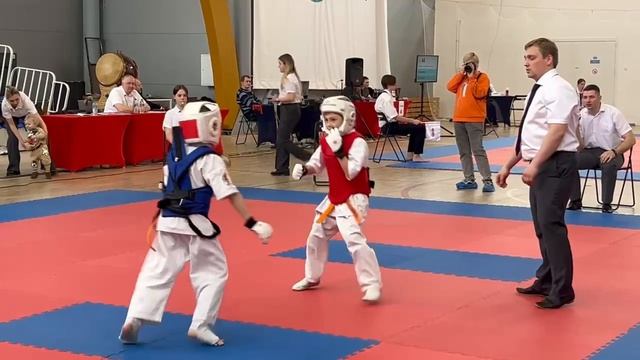 Богдан Смыслов 1 бой