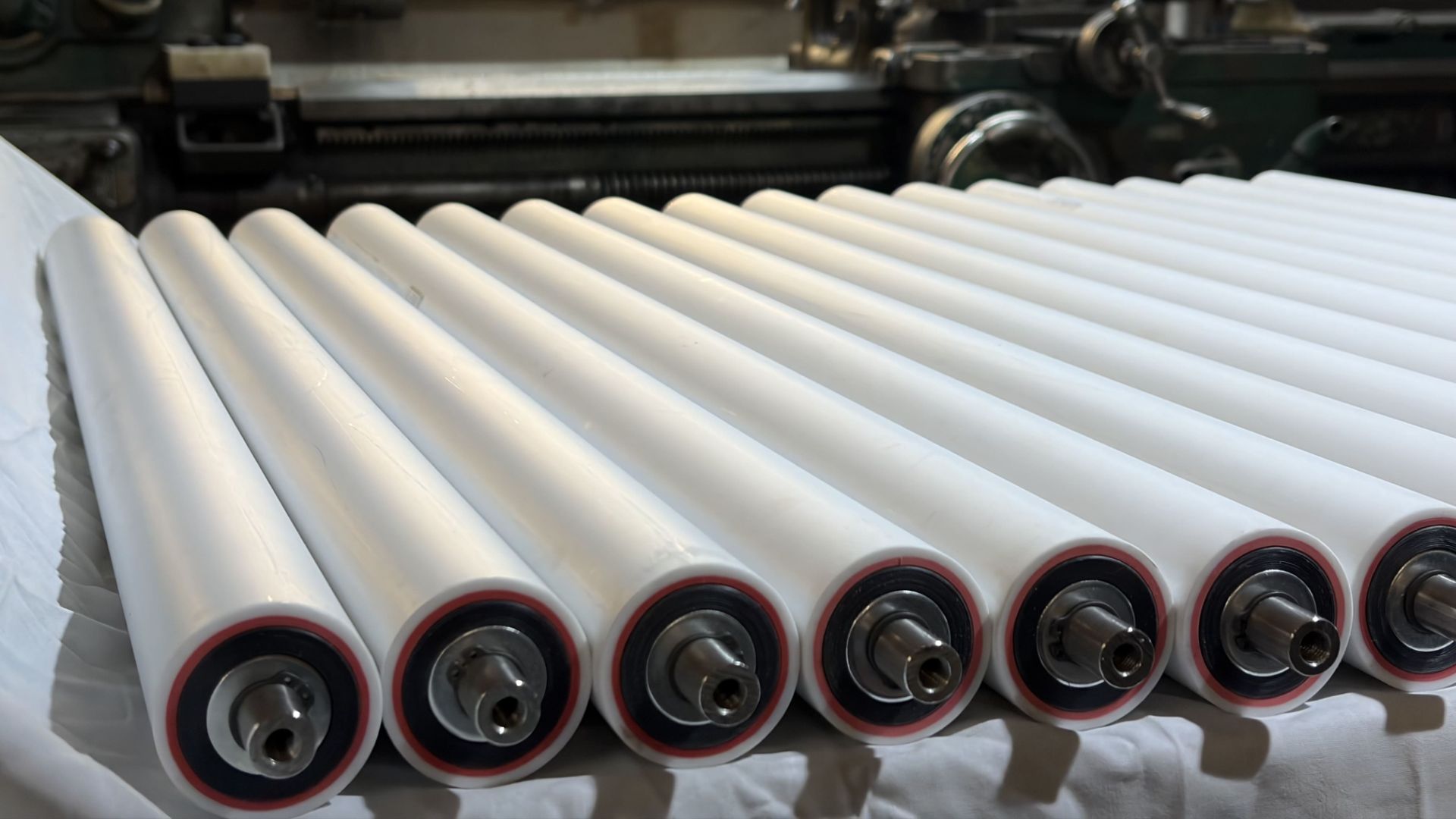 Пластиковые ролики для конвейеров и рольгангов ø50 мм