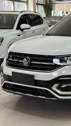 Volkswagen T-CROSS r-line