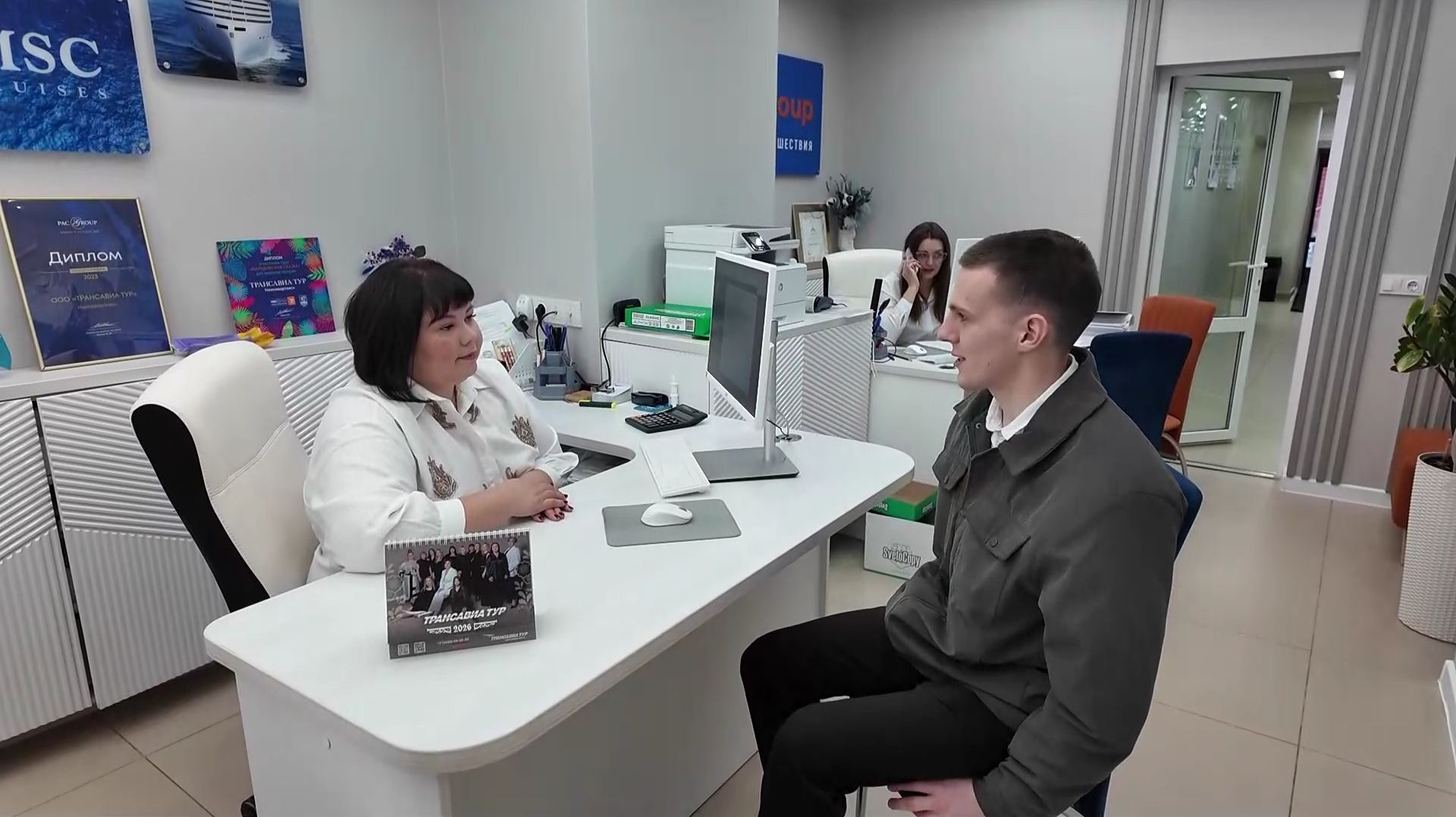 Жителям Нижневартовска помогают организовать отпуск