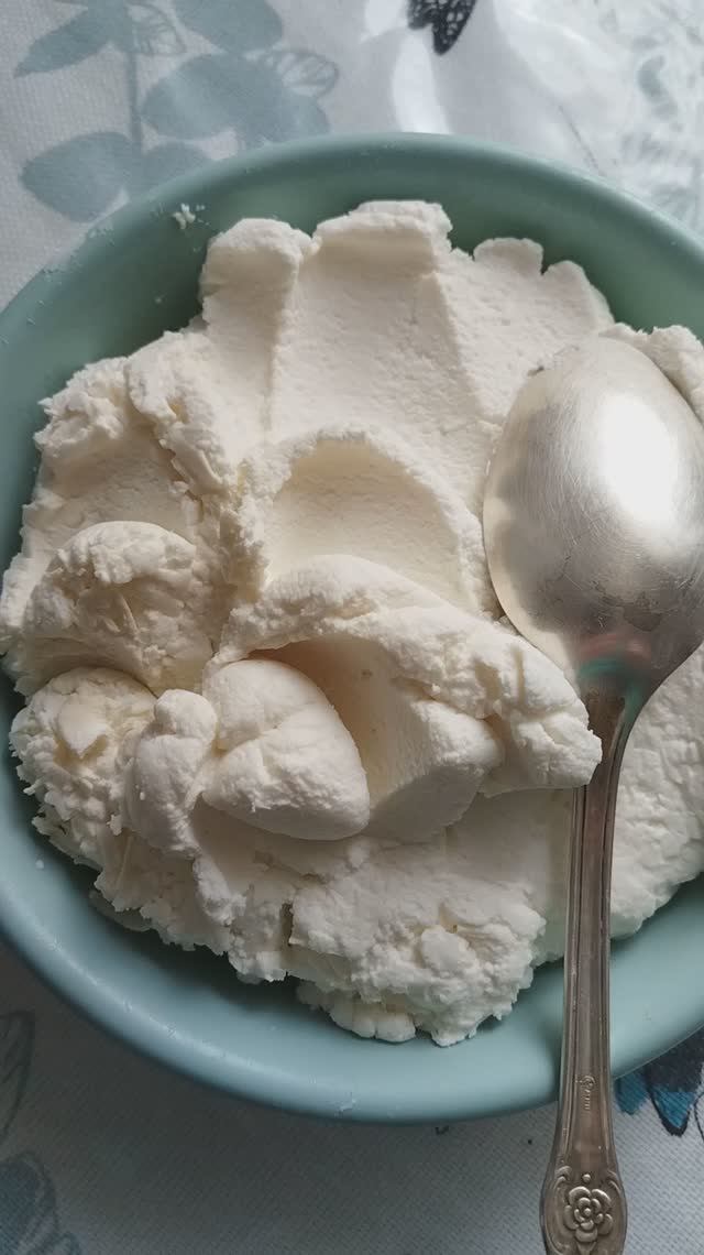 творог от кефирного гриба. что получилось