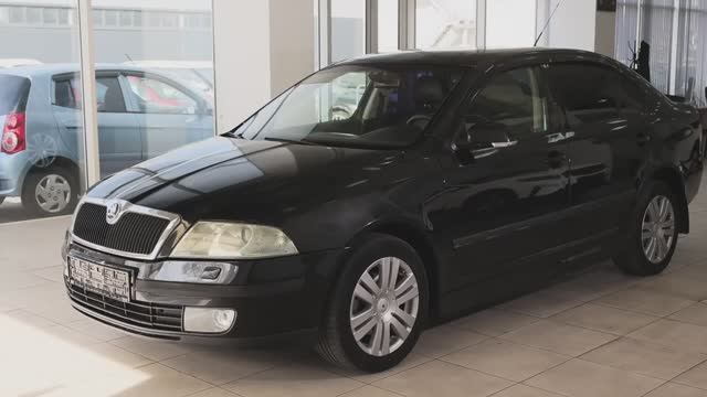 Автомобиль Skoda Octavia в автосалоне Комфорт Авто в Симферополе (9795)
