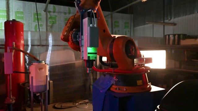 KUKA_Фрезеровка_1