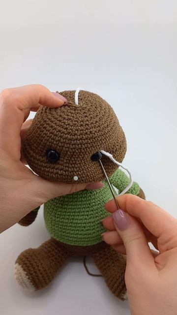 Видео № 12 Вышиваем белки