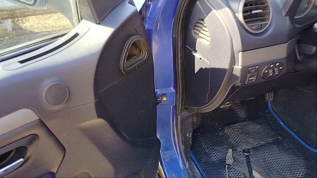 Работа ограничителей дверей Great Wall Hover H3 после установки ремкомплекта.