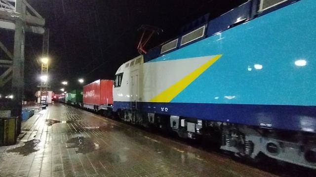 Электровоз KZ8A (alstom). Станция Астана I,