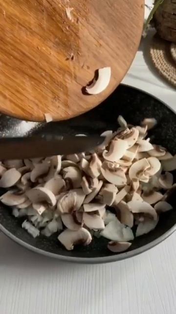 🥔 КАРТОФЕЛЬНЫЕ ГНЕЗДА В ГРИБНОМ СОУСЕ