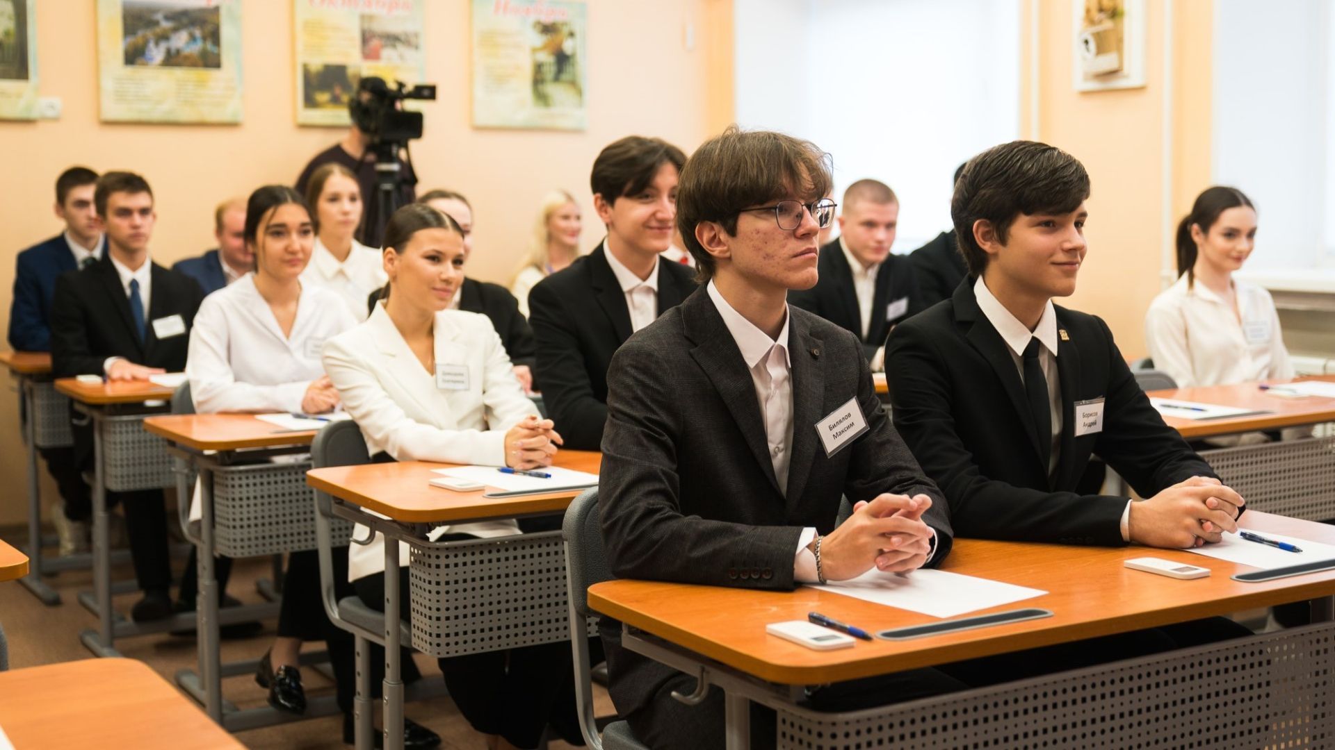 Более 2,5 тысяч хантымансийцев сдадут выпускные экзамены