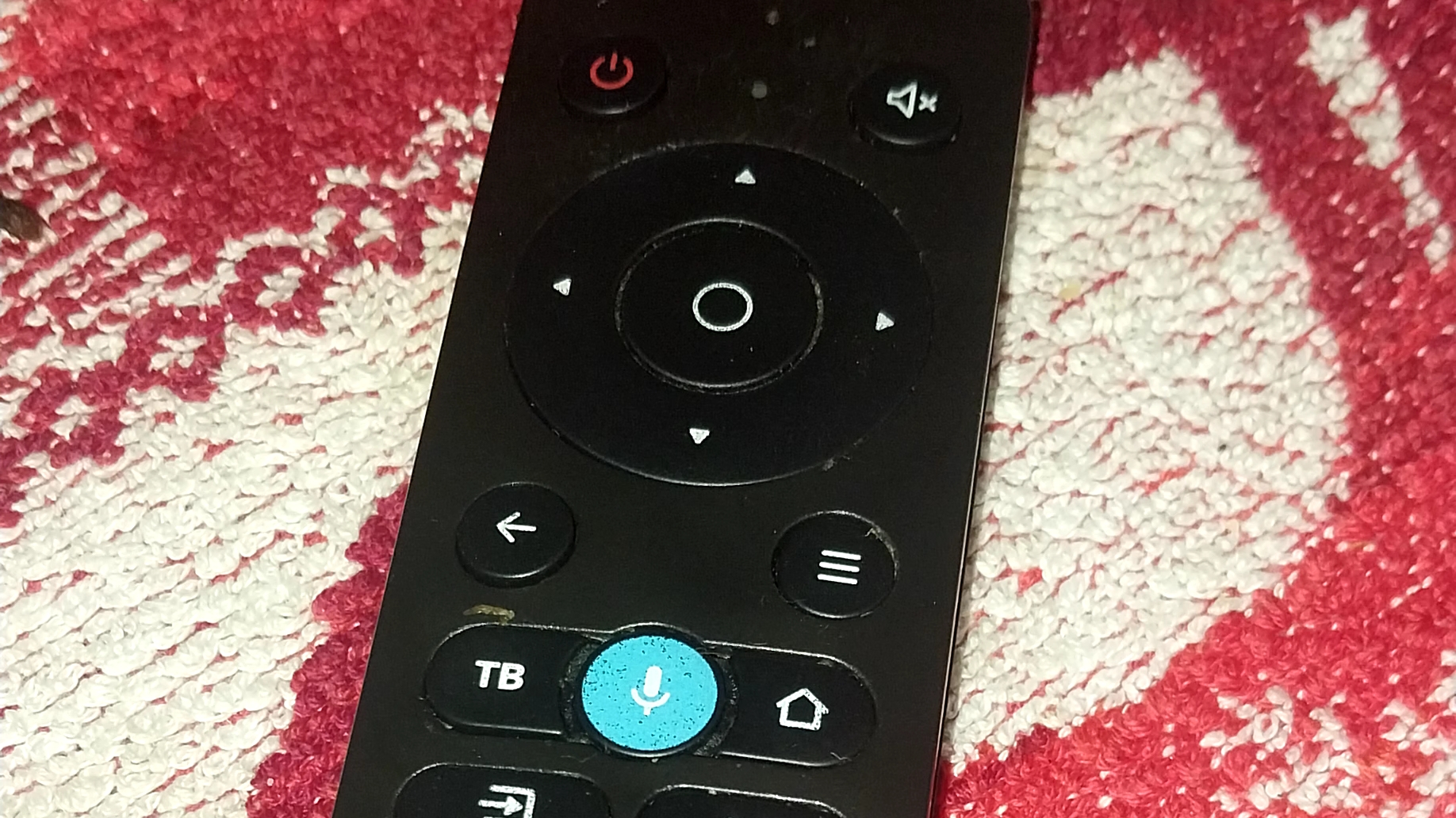 Как разобрать пульт от телевизора?