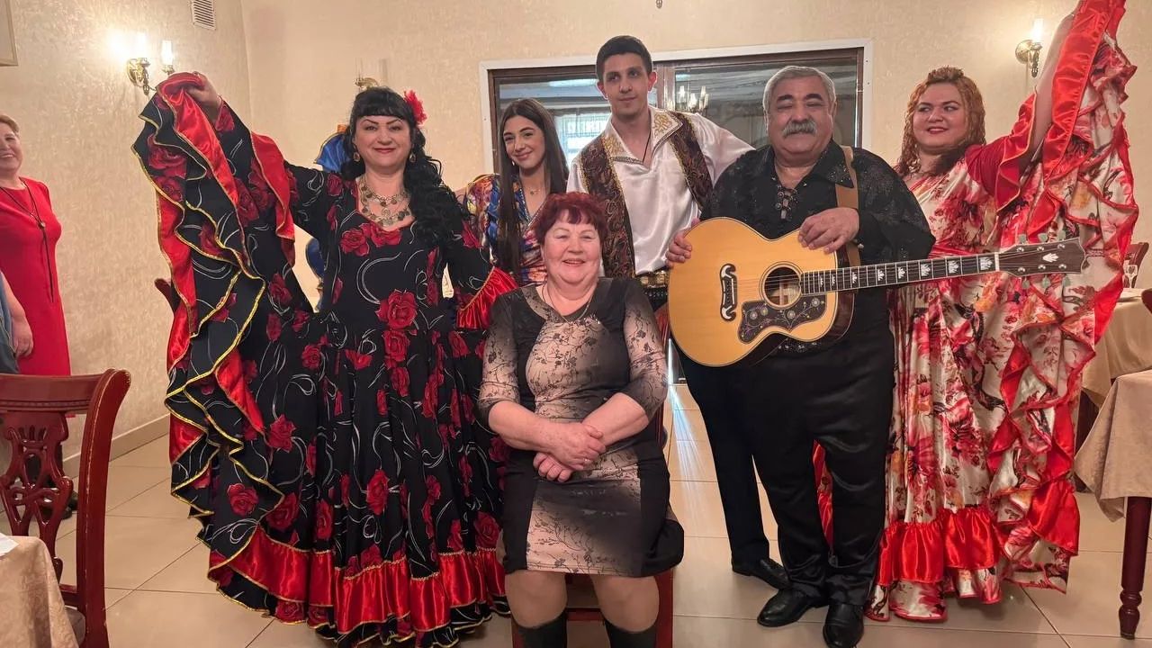 ЦЫГАНСКИЙ  АНСАМБЛЬ ПОРАДОВАЛ ! КАКОЙ ПРАЗДНИК БЕЗ ЦЫГАН !  2026 г