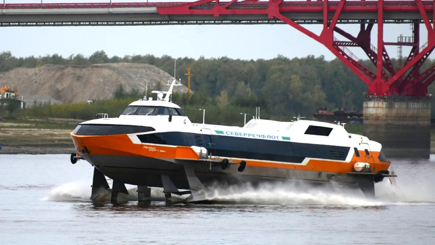 В Югре стартовала речная навигация