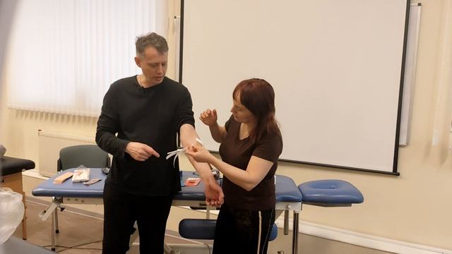 13. Две медузы, плетение