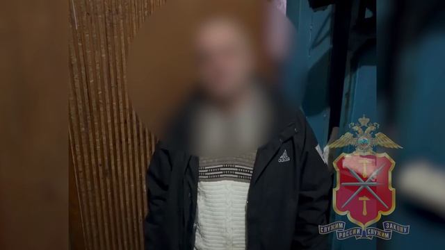 В Кимовске полицейские задержали мужчину за угрозу убийством своему отцу житель и хранении марихуаны