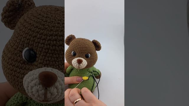 Видео № 20 вышиваем пчёлку