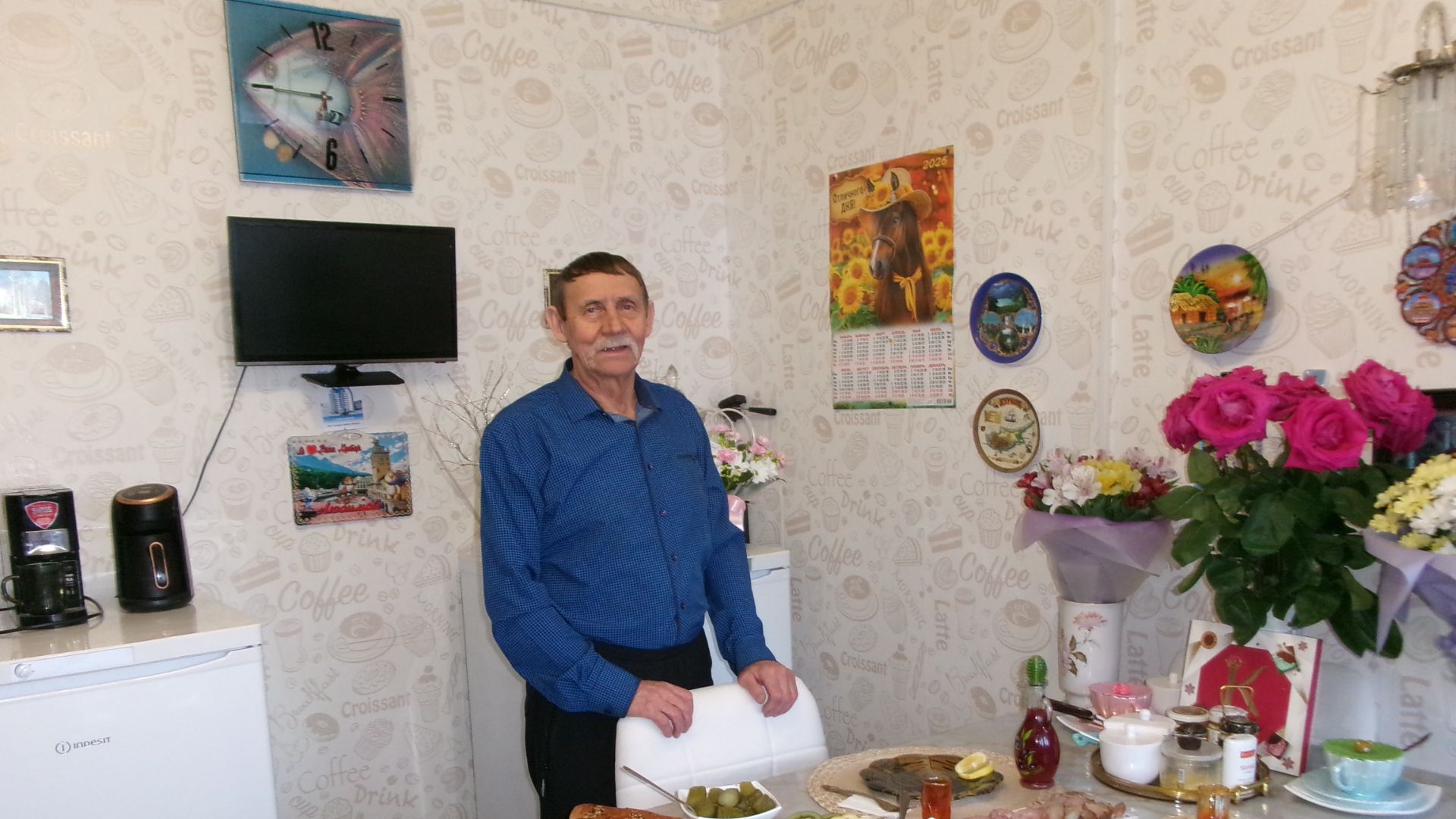 Поздравления для любимого мужа. Исп  неизв.  С Днем Рождения, дорогой!!! - Наш Любимый Муж и Папа!!!