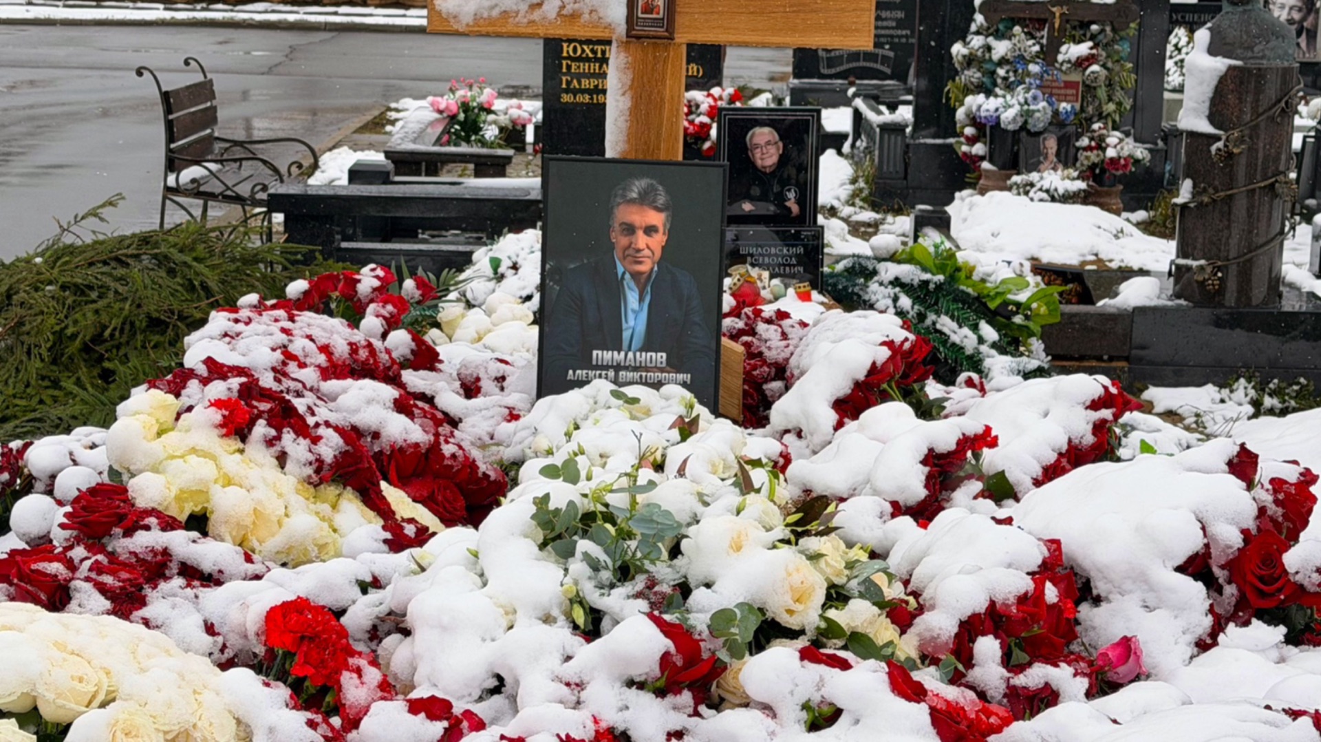 Могила Алексея Пиманова // Москва Троекуровское кладбище //