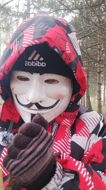 асмр вырезаю из дерева нож