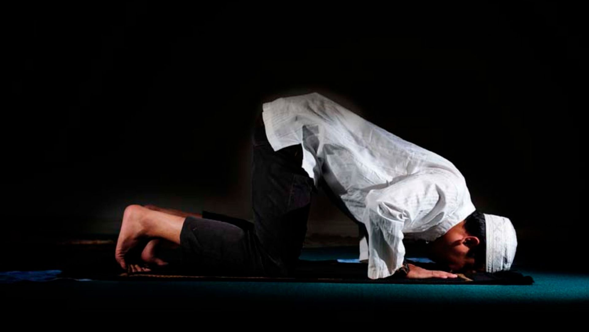 Дуа в земном поклоне (саджда) | Dua in a prostration (sajda)