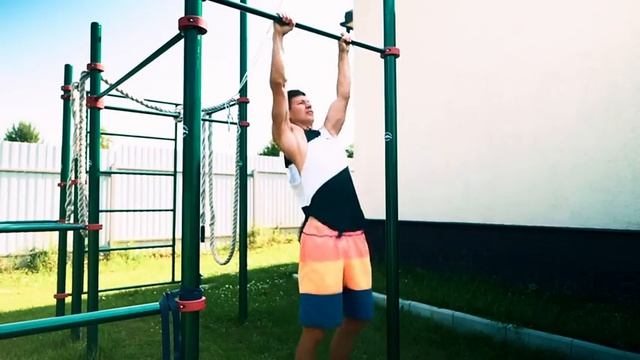 Подтягивания —  8 ошибок начинающих!