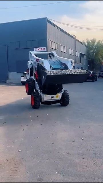 Bobcat  ездит на двух колёсах ))) как думаете кто рулит_ ) #bobcat #минипогрузчик #погрузчик #бобкат