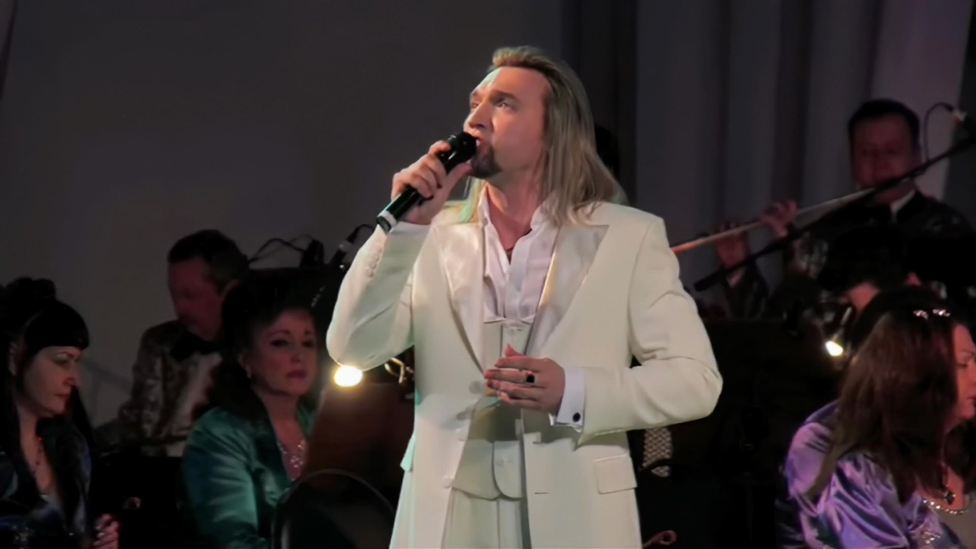 Пётр Елфимов - Очи чёрные (Белгосфилармония, 08.03.2013 г.)