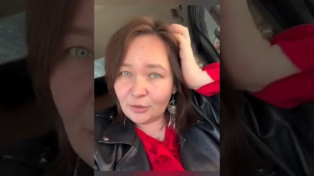 Пермь. Нервный срыв девушки на фоне прилёта по городу