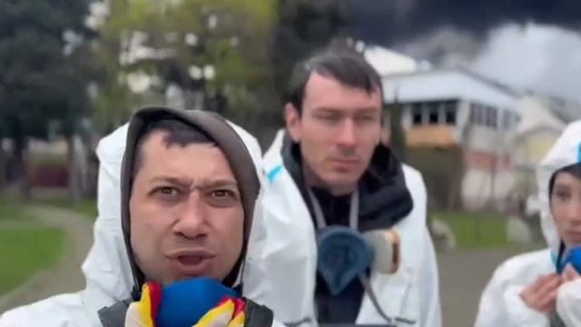 Туапсе. Спустя неделю приехали все. Обратите внимание на внешний вид чиновников
