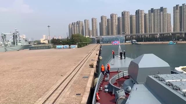 Отряд кораблей покинул порт Циндао в КНР