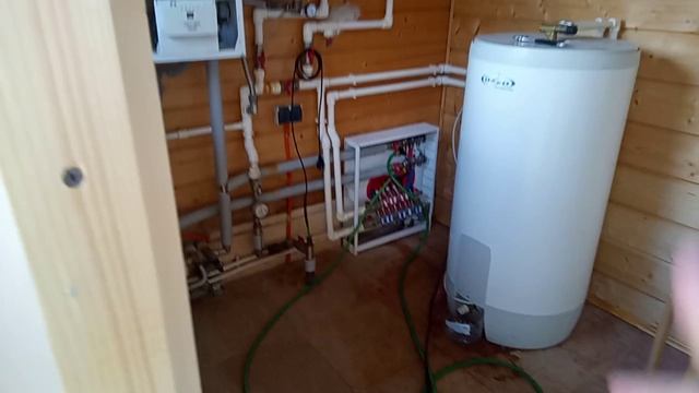 ITOZOR-SERVIS Ролик-1 Поселок Поляны КП Береговая Горка промывка СО- бойлера, ГВС и ХВС.