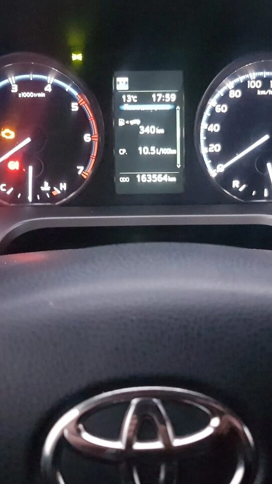 Toyota Rav 4 2010 г.в. Снятие приборной панели