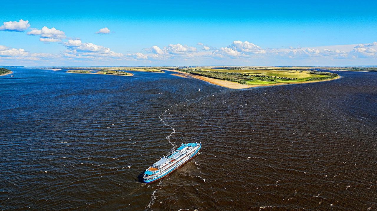 4 серия: «По ИРТЫШУ: ХАНТЫ - МАНСИЙСК и ниже - до встречи с ОБЬЮ - на теплоходе «Чернышевский» 2010