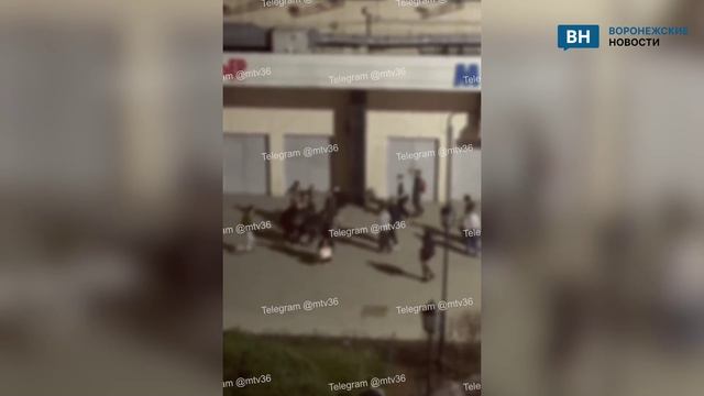 Подростки дебоширят в центре Воронежа
