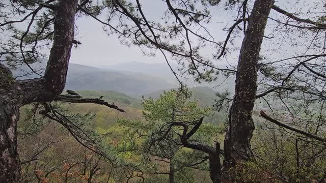 Хьели-Кая (гора, Крым) - вид на горы - 1