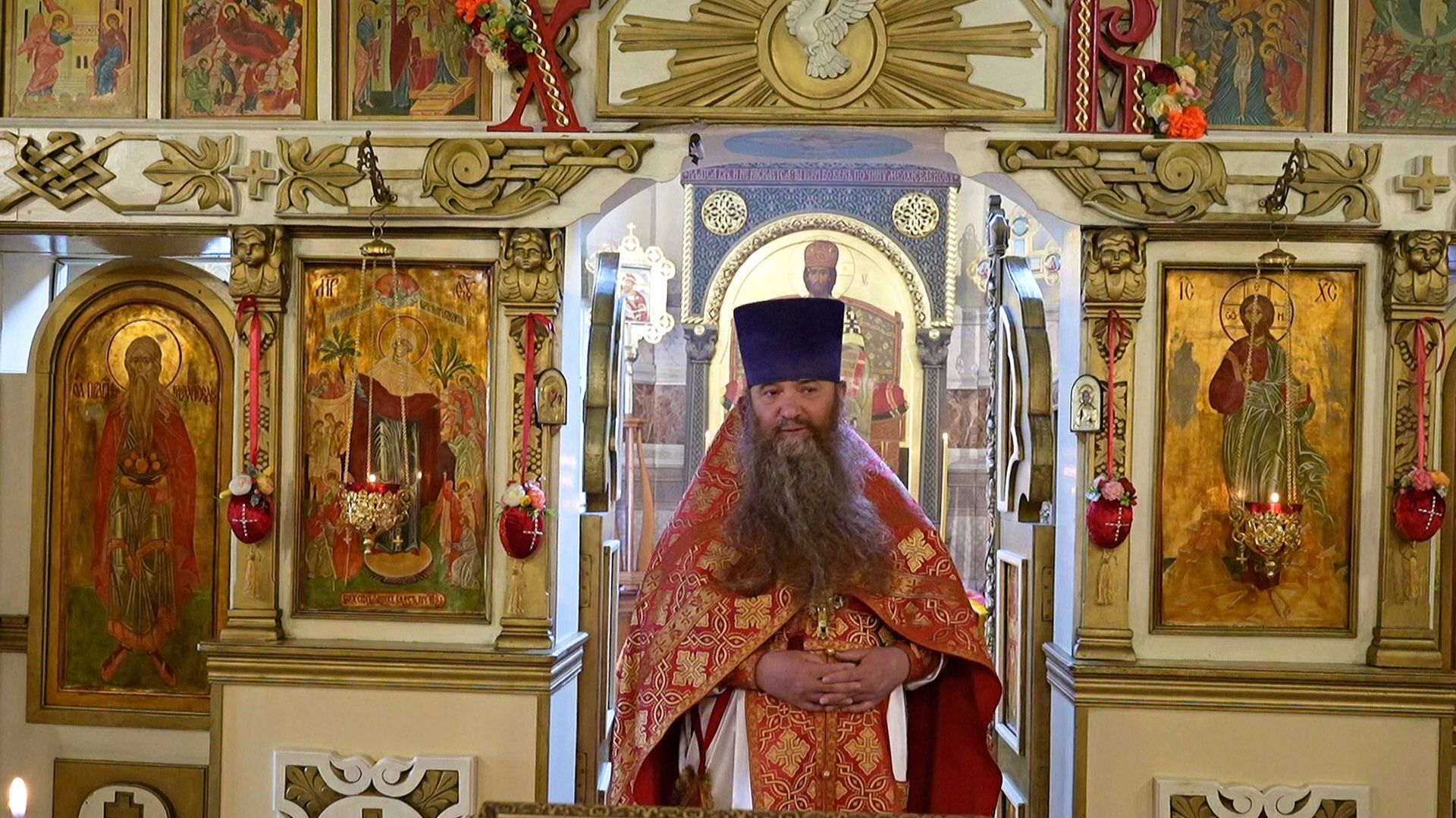 Чудо евхаристии, есть чудо величайшее, ядение плоти и крови Христа дает верующему жизнь вечную
