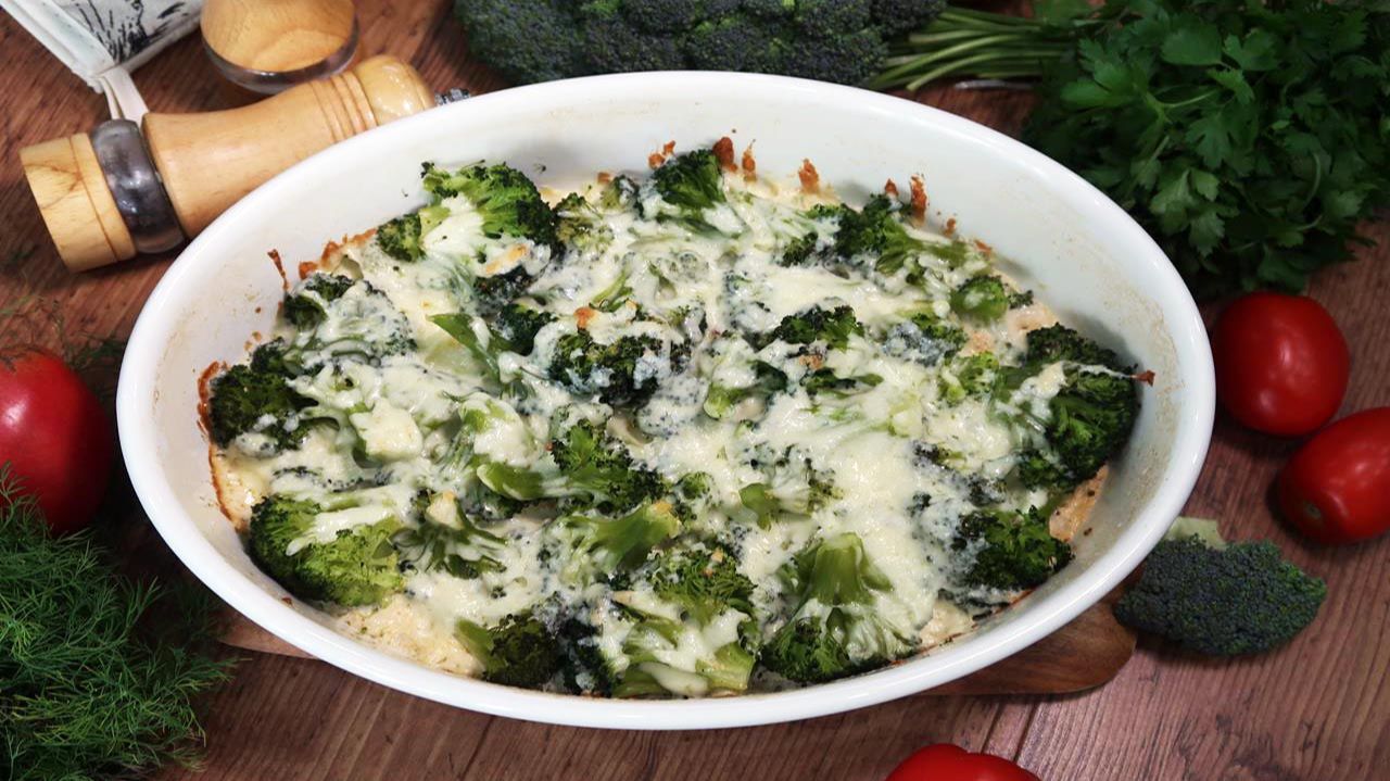 Брокколи, запечённая с сыром в духовке