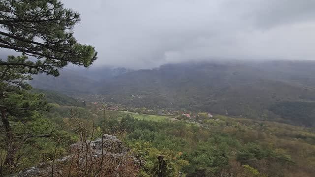 Хьели-Кая (гора, Крым) - вид на горы - 2